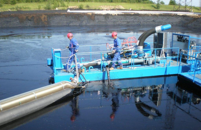 Remediation Approach of a Sludge Lagoon Clean-up – Atlas Ray Company