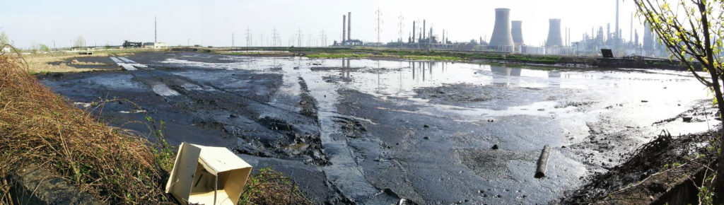 Remediation Approach of a Sludge Lagoon Clean-up – Atlas Ray Company